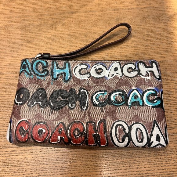 Coach | Bags | Coach X Mint Serf Large Corner Zip Wristlet In Signature ...